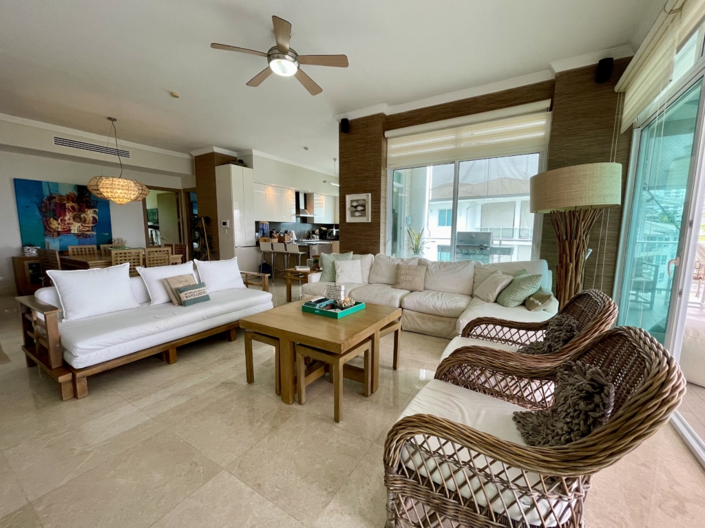 Venta de apartamento en Bijao Beach Club & Residences, Rio Hato - Grupo PrimeNet Realty